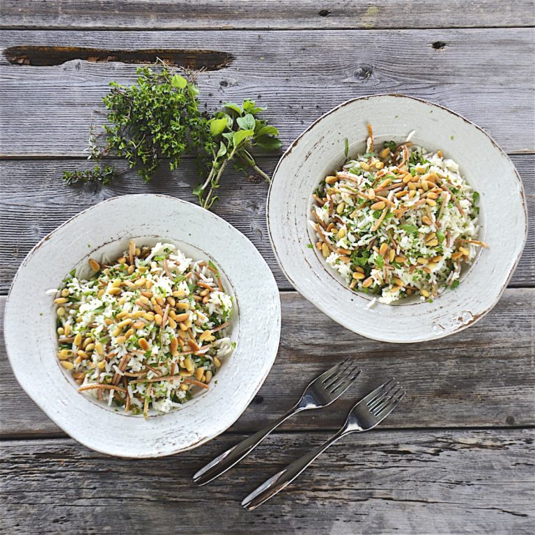 Middle eastern rice with noodles : Olive Oil and Lemons | Dina Honke